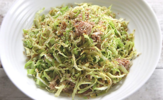 Món cải bắp trộn cá ngừ thơm ngậy - Báo Thái Bình điện tử